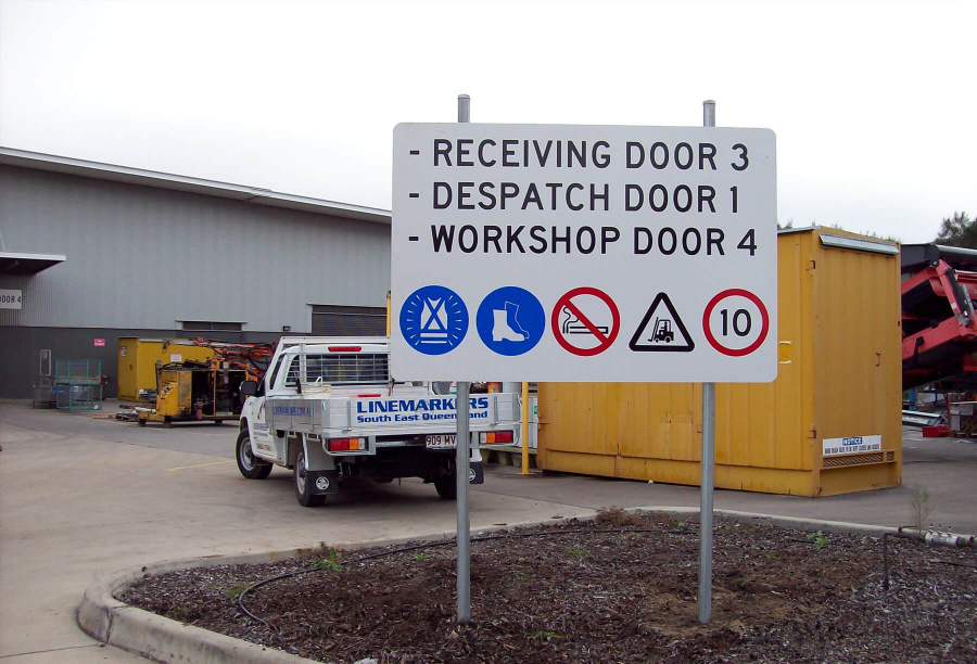 Traffic, Road and Safety Sign Instillation | Linemarkers SEQ